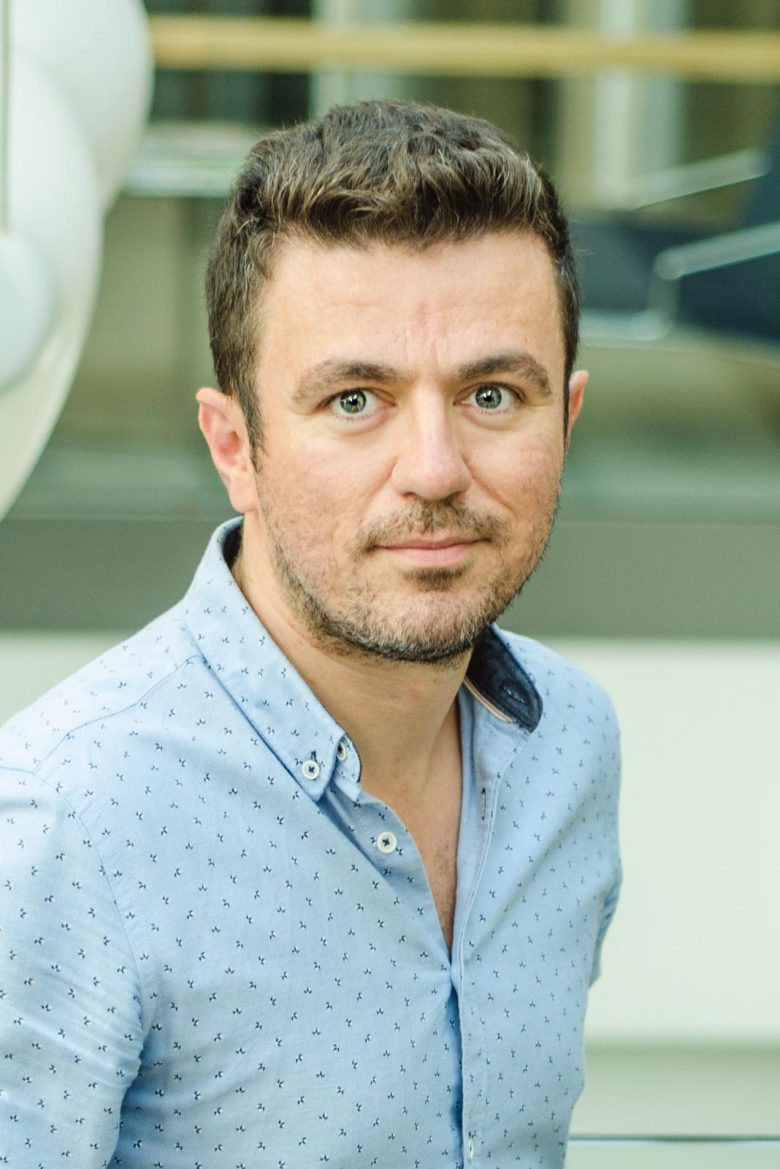 Alper Bilgili’nin Charlie Hebdo Olayı Hakkında Almanca ve Azerice ...